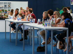 Quick-switch table and chair setups for 2025's multi-function events ...